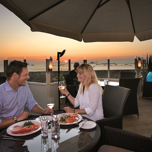 Cobo Bay Hotel Guernsey | Condor Breaks