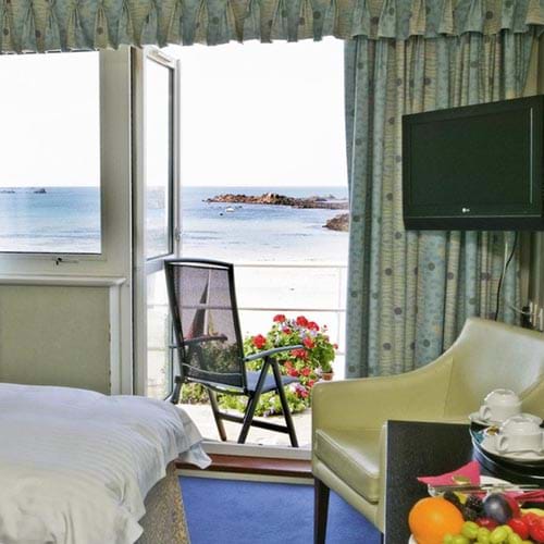 Cobo Bay Hotel Guernsey | Condor Breaks